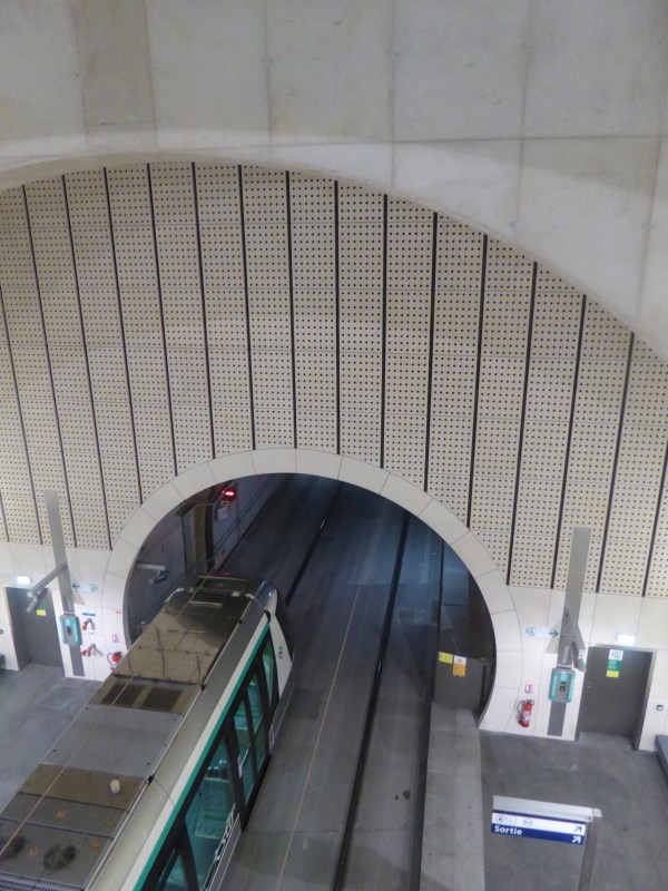 Photos de la station T6 Viroflay-Rive Droite | Site Horizon Employeur